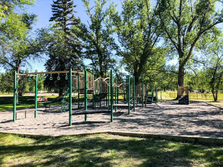 Camp: Dinosaur Provincial Park - This Big Adventure